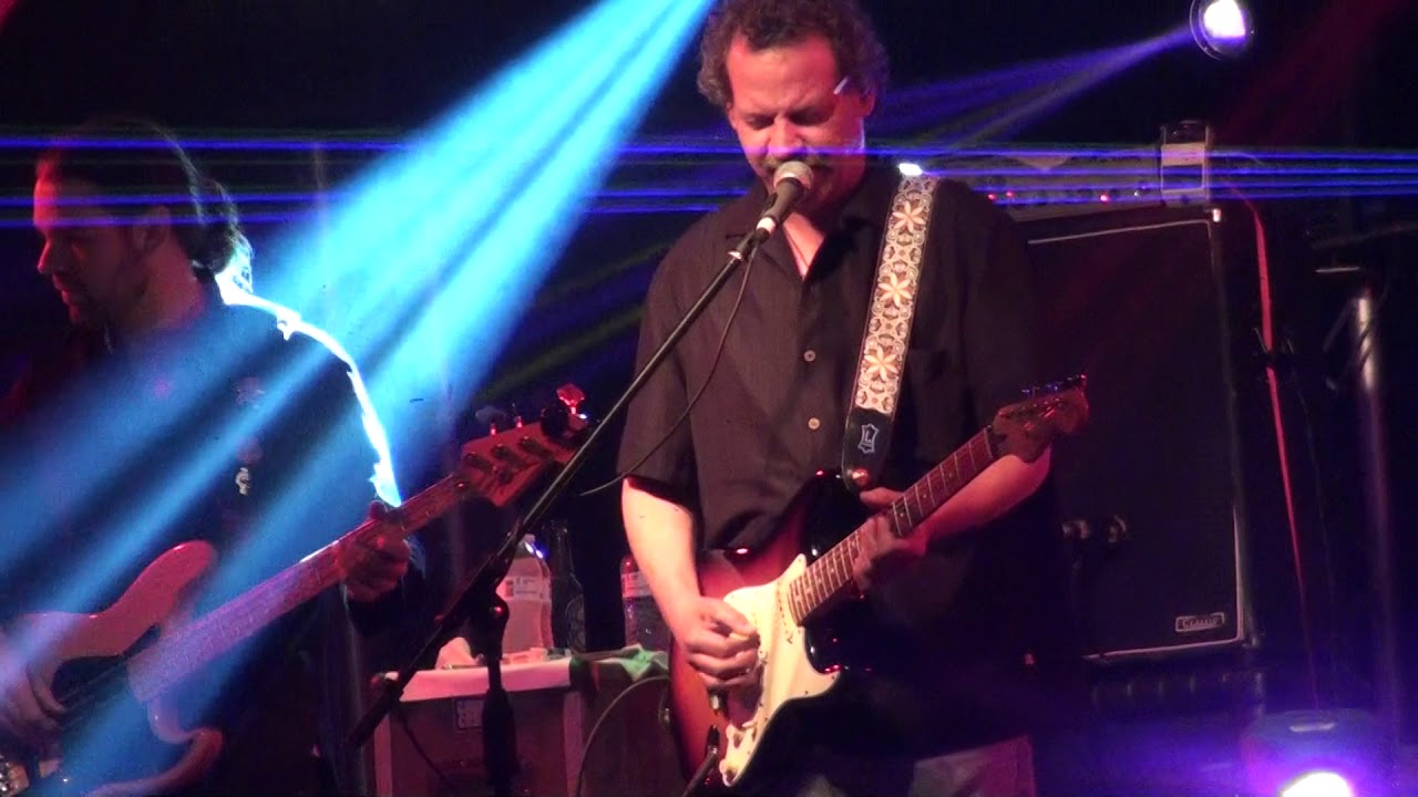 Ekoostik Hookah w John Mullins - Ballad of Sam McCully - YouTube