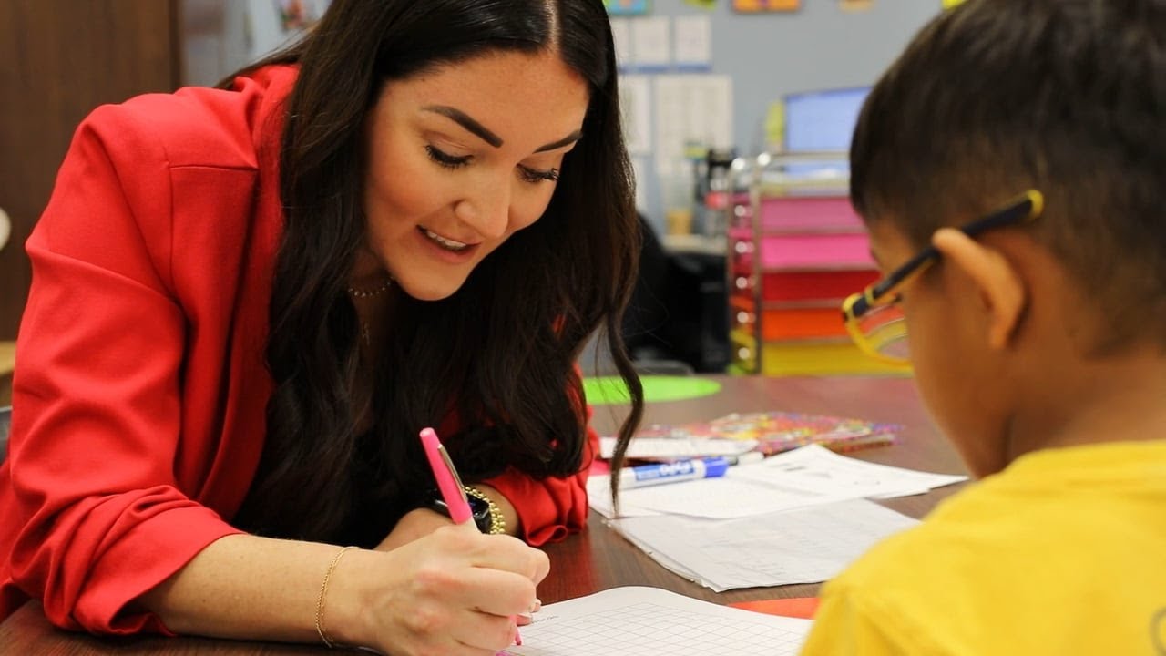 Blended Learning Stories: Advancing Foundational Literacy Skills - YouTube