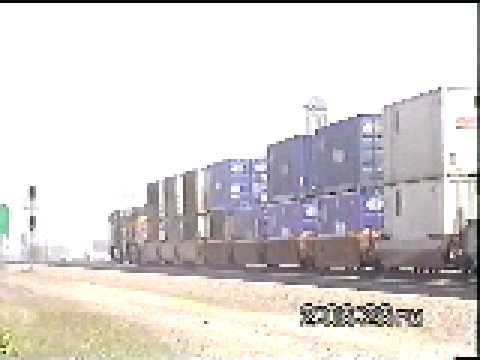 EB UPRR Intermodal Train Navigating the UPRR Triple Track Mainline ...
