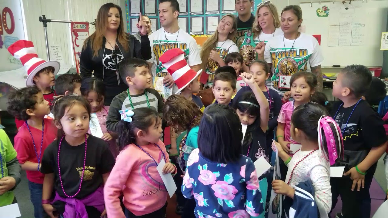 Dr. Seuss Day at Elm Street School in Oxnard - YouTube