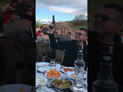 HAKAN KİLERCİ  &ESAT ÇİL  ANANIN GÜLÜ & BERGÜZAR