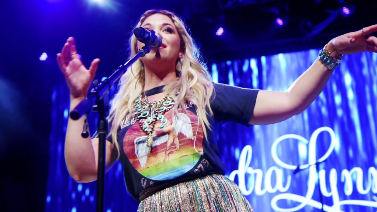 Sandra Lynn - Best of CMA Fest 2019 - YouTube