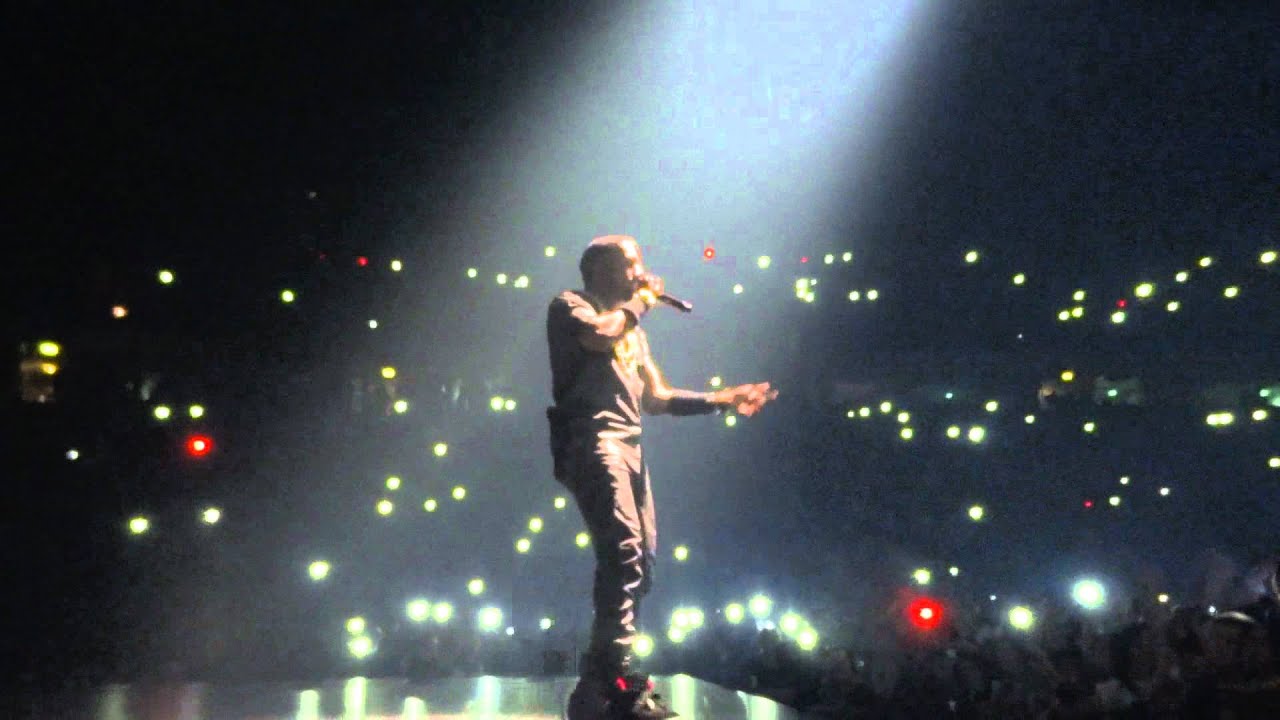 Jay Z & Kanye - H.A.M. - Watch The Throne Tour - UK (HD) - YouTube