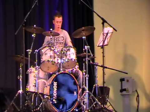 Trophée Sonor 2013 - Niveau 10 - Maxime Dart - YouTube