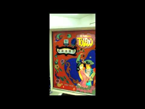 1975 Williams "Toledo" Pinball Machine - YouTube