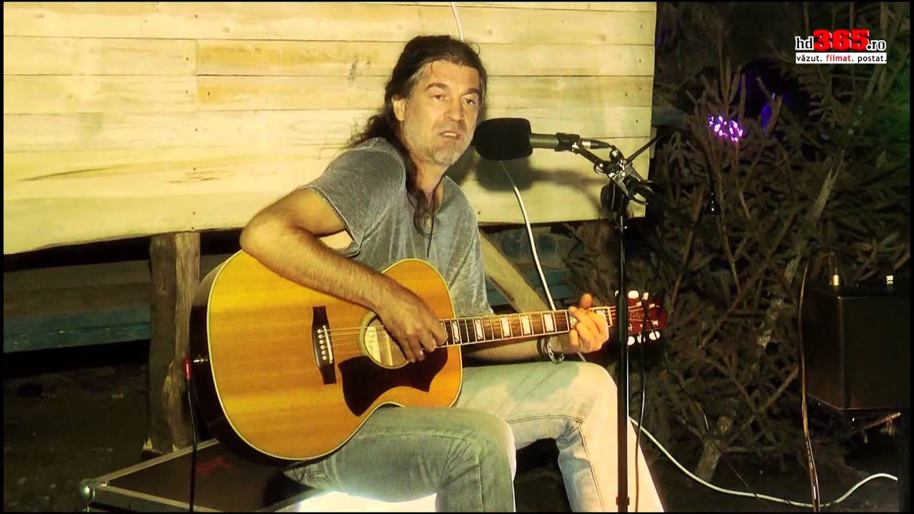 Zoltan Butuc live@Pestera Bolii / Un Fel De Tu Sunt Eu - YouTube