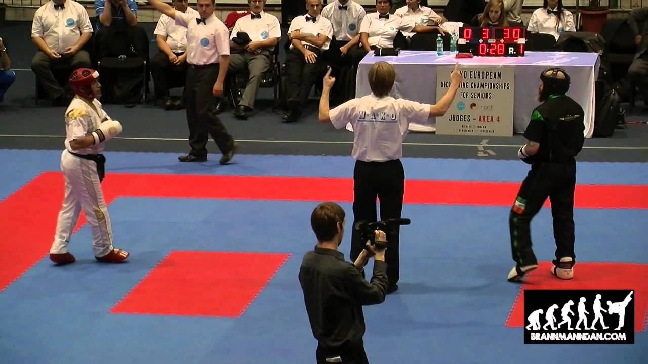Eamon Breslin v Paolo Zampieri WAKO European Champions 2012 - YouTube