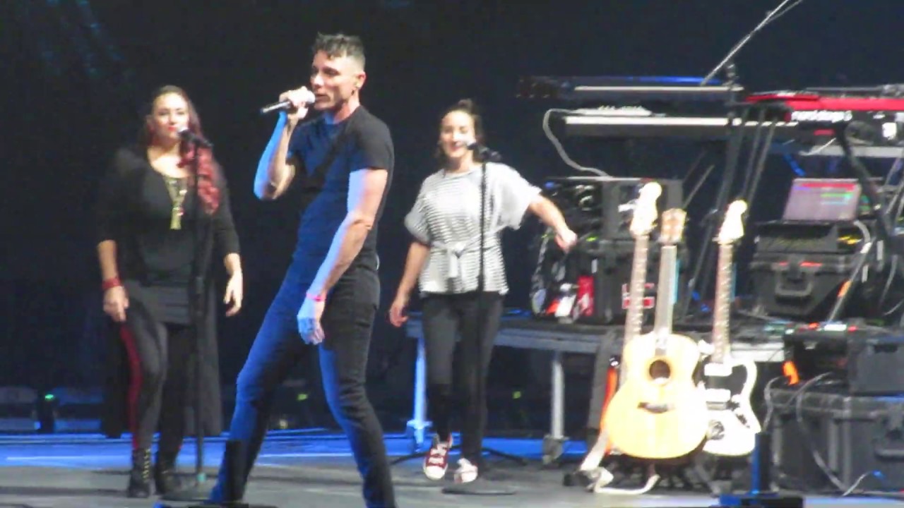 Des Moines Winter Jam 2020 Billy Ballenger - YouTube