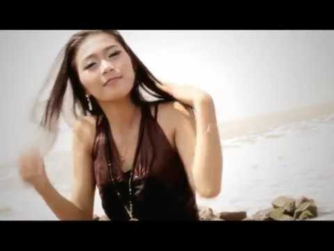 MATA GENIT AJENG KURNIA WINDI - YouTube