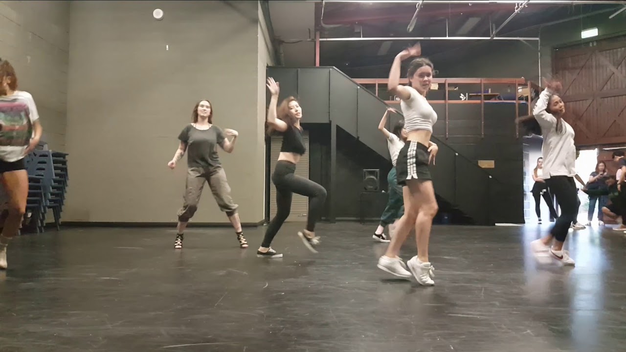 Dance UWA K-pop Workshop (2019 Sem 1) - YouTube