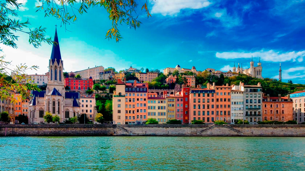 24 hours in lyon | france - YouTube