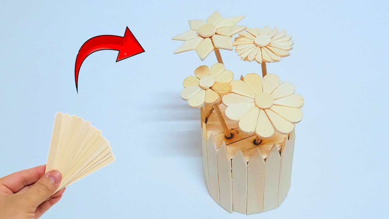 How to make beautiful miniature flowers and vases with popsicle sticks ...