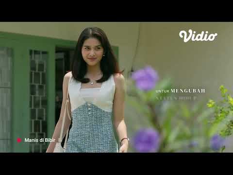 Trailer Manis Di Bibir | Adinia Wirasti, Callista Arum, Oka Antara
