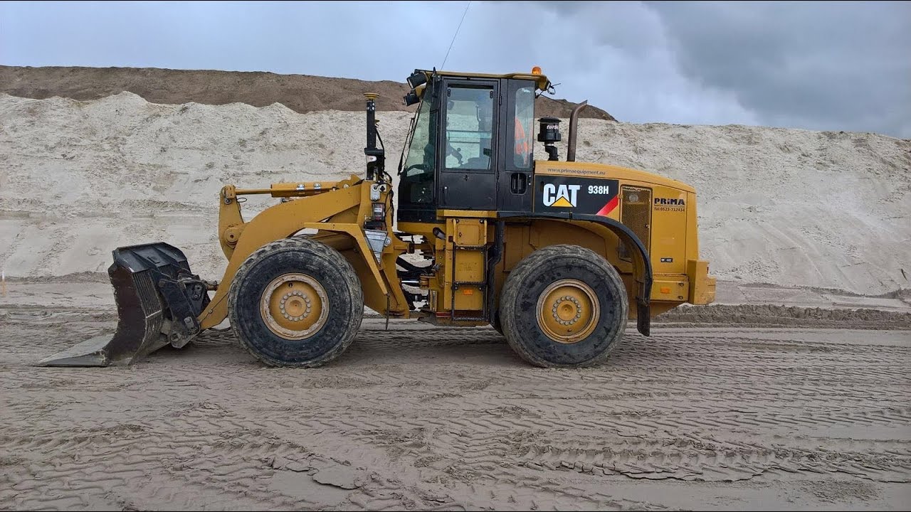 PRIMA Used Equipment: Caterpillar 938H, 2012 - FOR SALE - YouTube