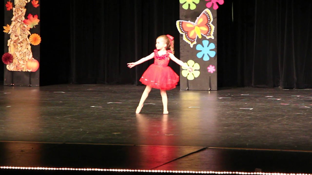 Kendall's First Dance Recital - YouTube