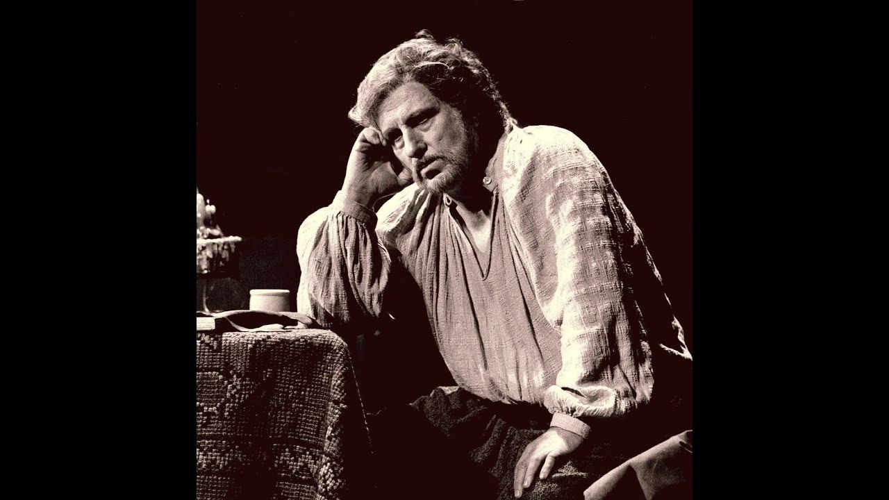 Norman Bailey sings "Vier ernste Gesänge" (1977) - YouTube