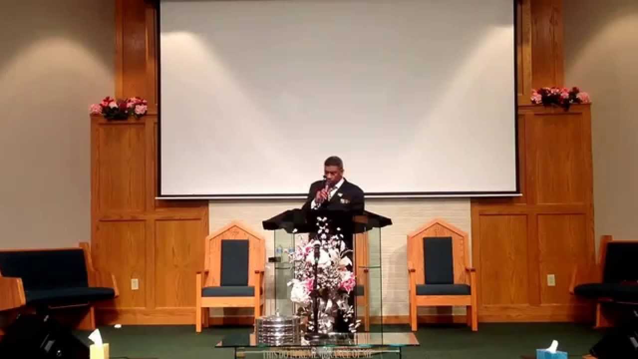 Bro. Thomas Fitzgerald 9/13/15 KTCOC morning praise service video 1 ...