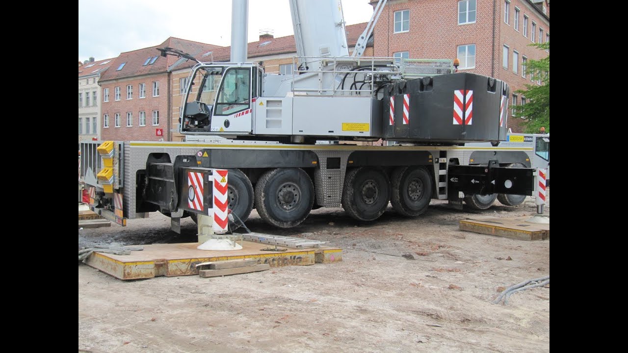 Grohmann 300t - Kran baut CTT721 40 HD23 auf Teil 2 - YouTube