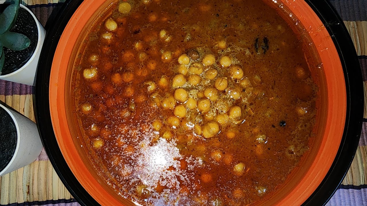 Lahori Channy recipe|Pakistani Choly recipe|Channy recipe restaurant ...