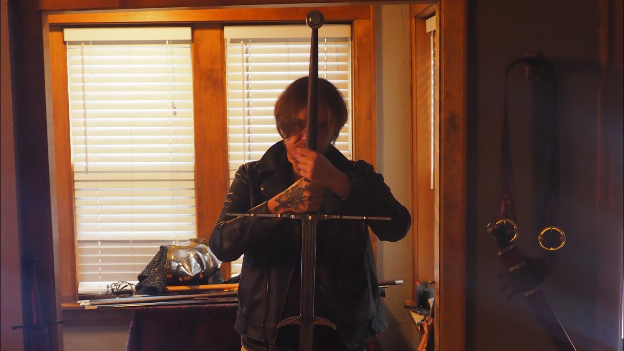Regenyei No. 1 Two Handed Sword Unboxing and initial impressions - YouTube