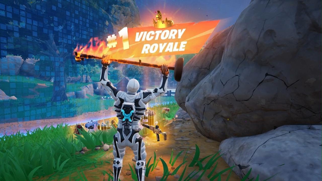 *NEW* WRAITH HOOD OFF EYE TRAILS OFF SKULL COMMANDER SKIN IN FORTNITE ...