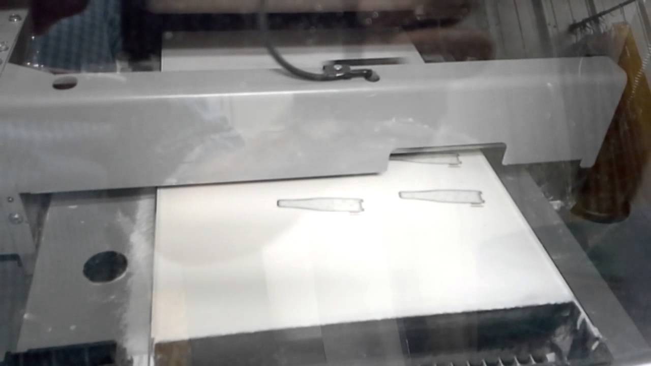 Zprinter 450 in action - YouTube