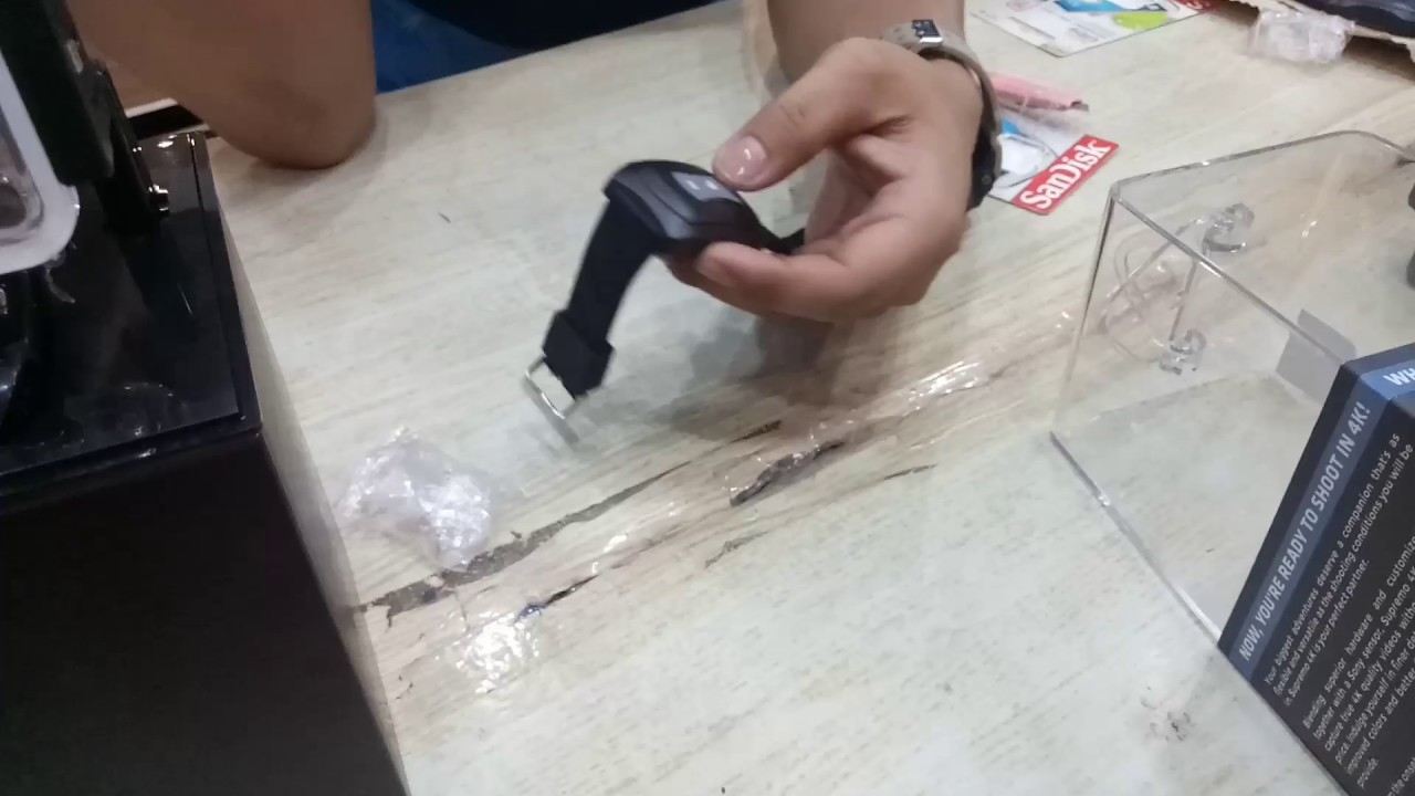 How to use supremo 4k wrist remote - YouTube