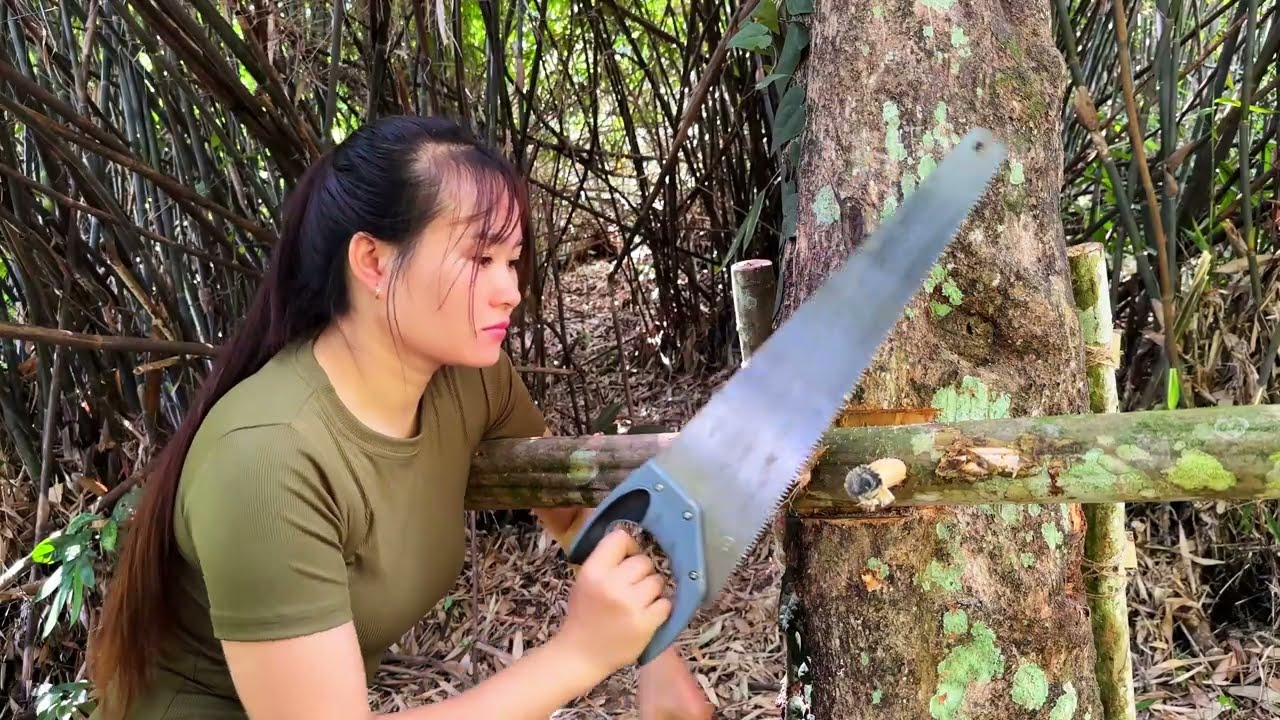 Build a Bushcraft Shelter. Hunt Rabbits, Survival Skills in the Deep ...