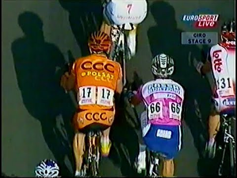 2003 Giro d'Italia Stage 09 with David Duffield - YouTube