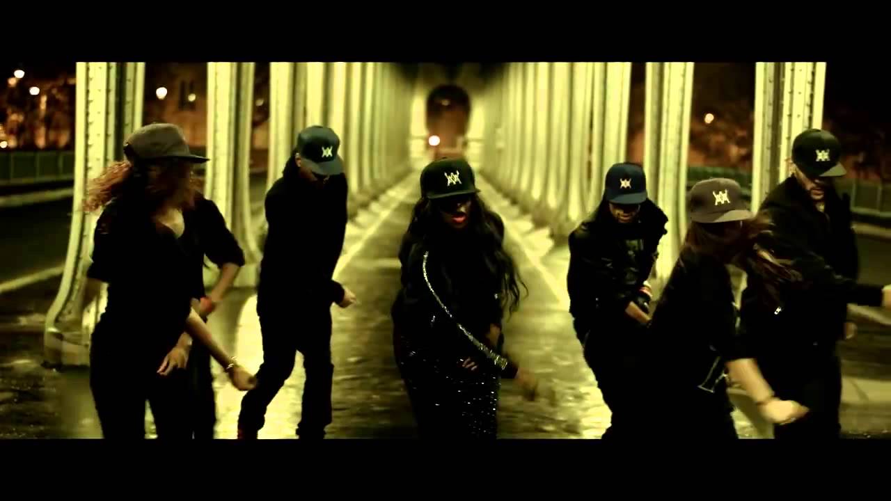 AWA IMANI - NIGHT IN PARIS (CLIP OFFICIEL) - YouTube