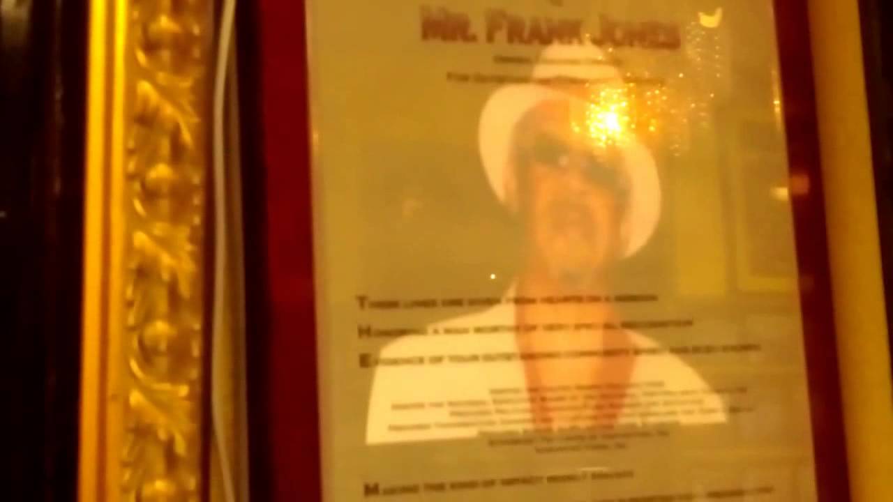 Coaches Corner Wall Of Fame - YouTube