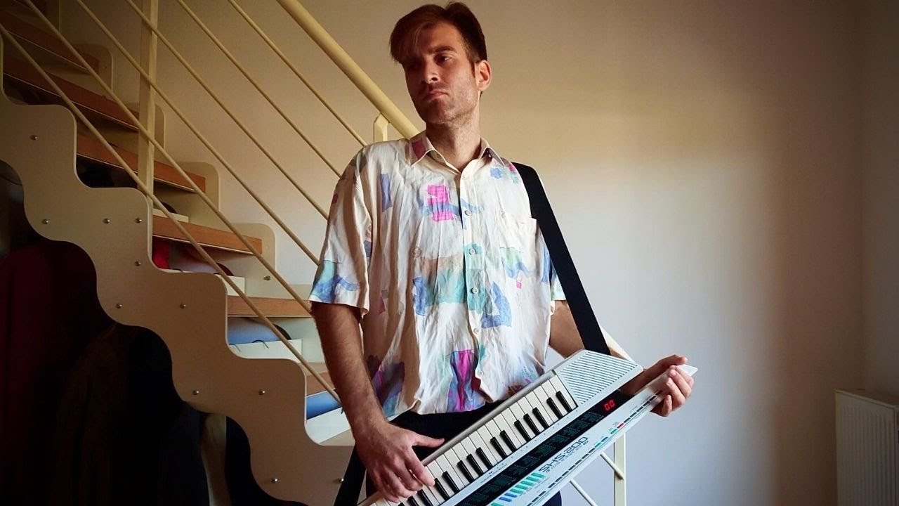 my best keytar solo yet. (I think) - YouTube