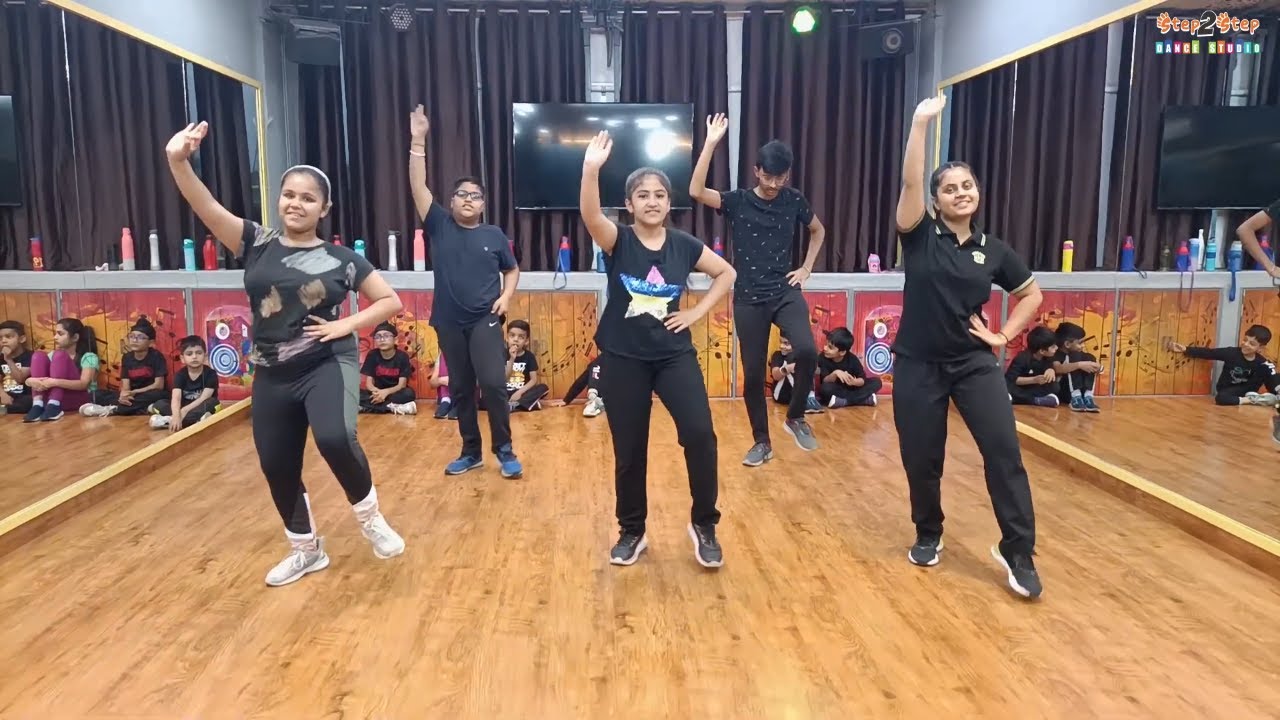 Koke Vich Dil | Bhangra Dance Performance | Gurnam Bhullar | Easy Steps | Step2Step Dance Studio ...