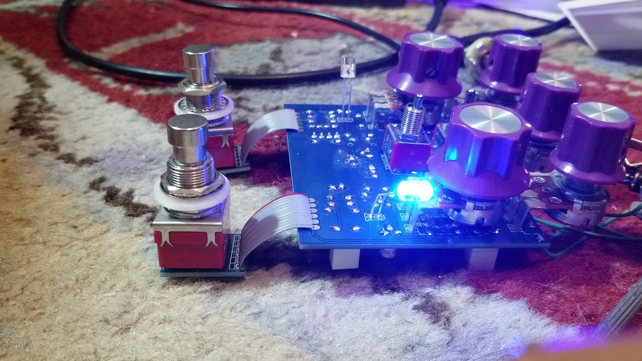 EAE//MAE Eldritch Blast Fuzz (Launch Demo) - YouTube