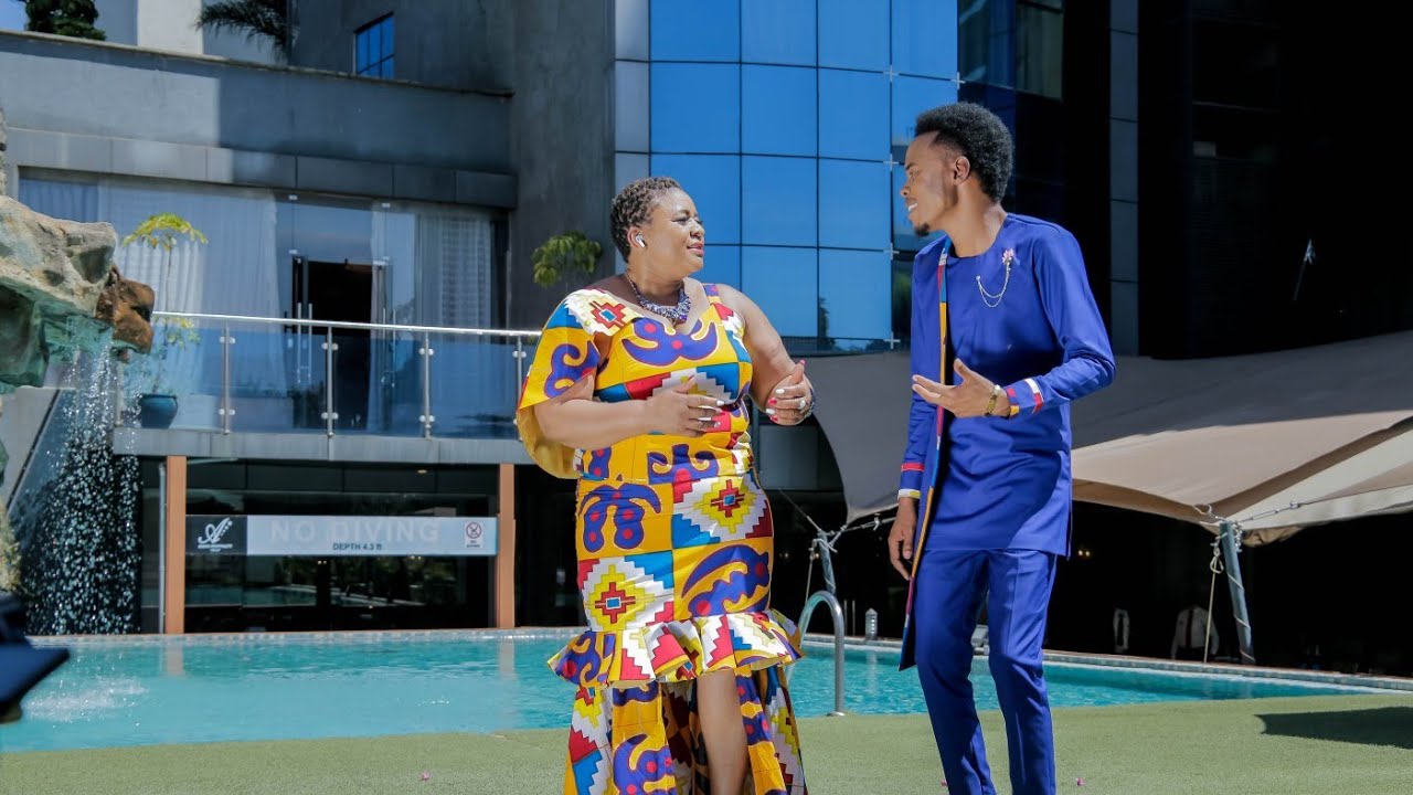 Stephen Kasolo performance at Mutomo. in Kitui - YouTube