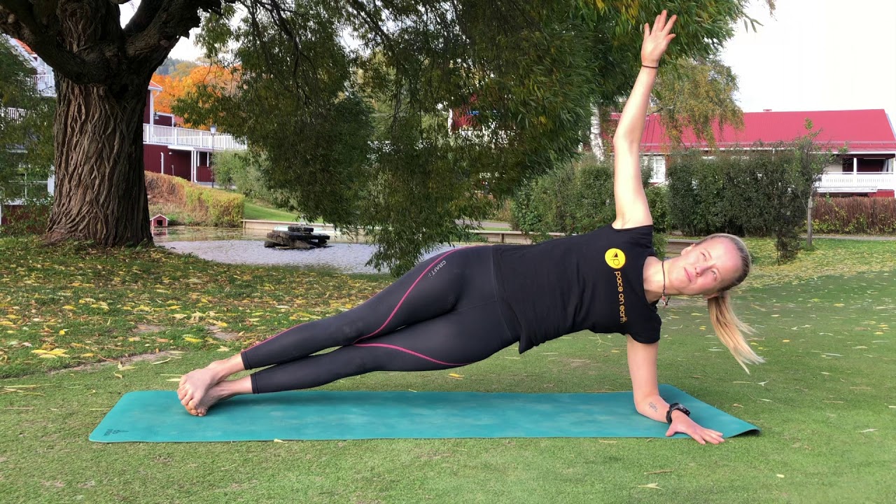 Side plank with rotation - YouTube