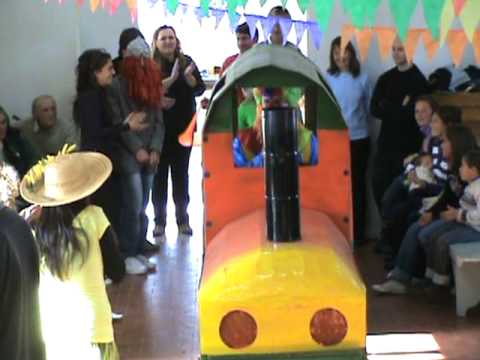 EL TREN DEL PAYASO CRIO-YO - YouTube