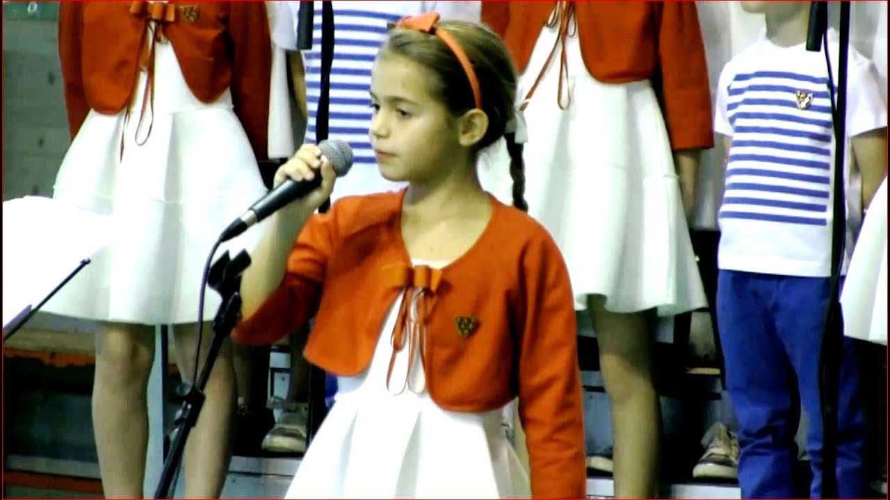 Francesca & Piccolo Coro: La paella - YouTube