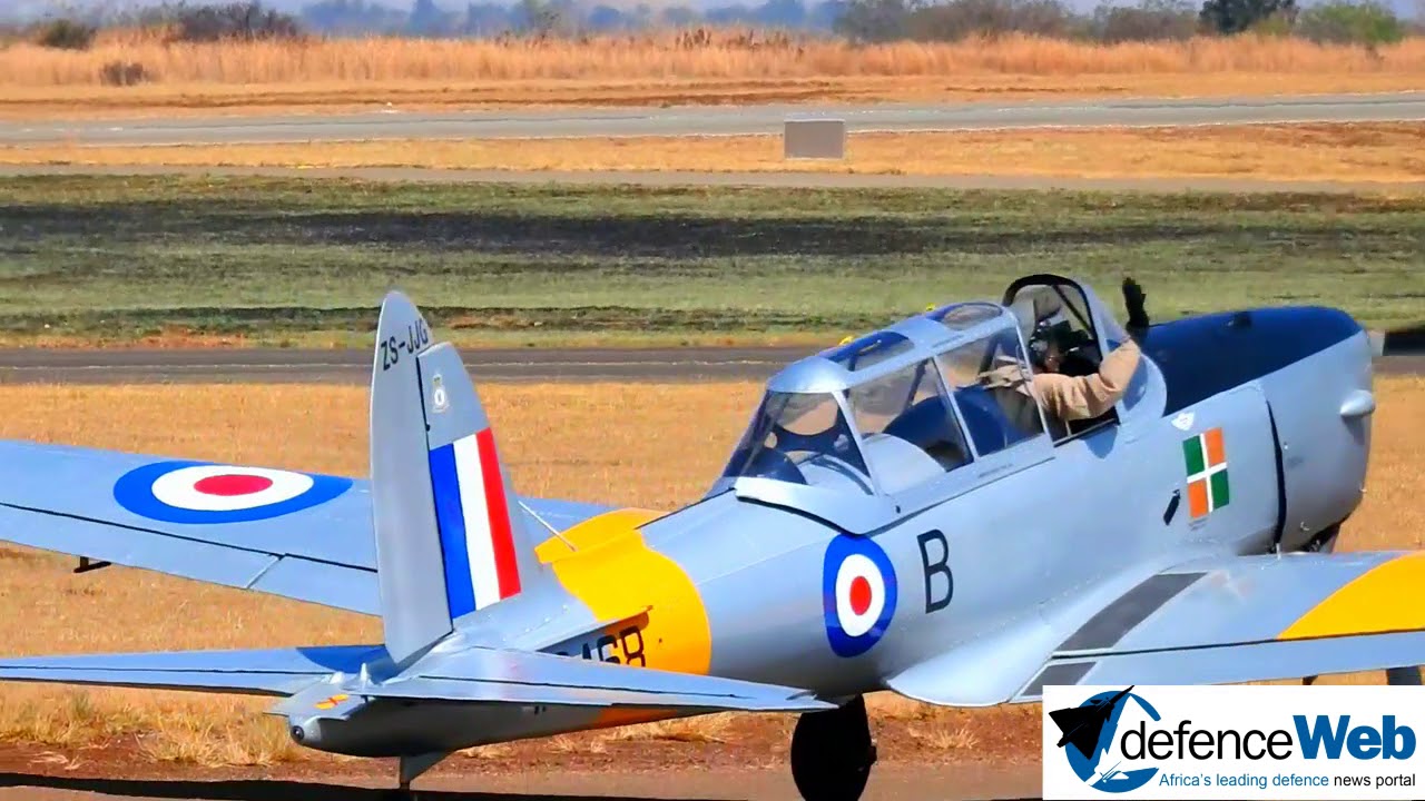 SAAF Museum Air Show September 2019 - YouTube