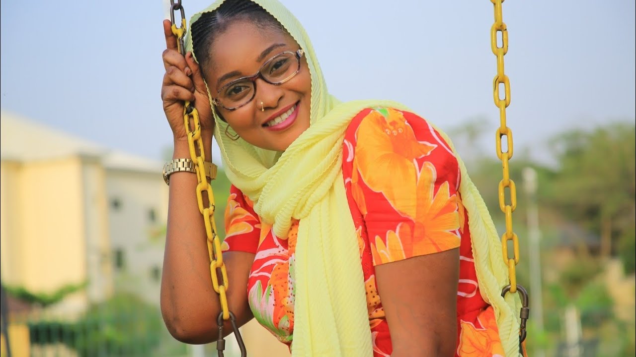 S AJASU MAI WAKA TUNDA KINA NAN INA NAN BEST OF RASHIN FT RAKIYA MUSA ...