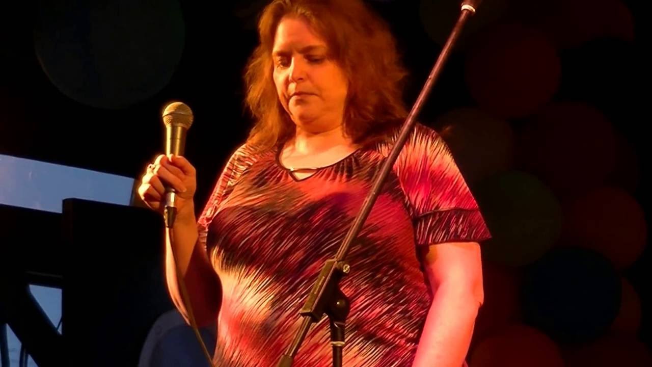 Sheri Neilson sings Little Ways by Dwight Yoakam - YouTube