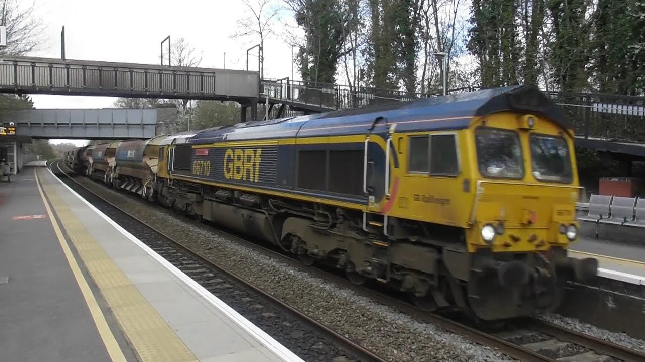 Freight trains at Keynsham & Dr days junction 18th - 25th March 2024 ...