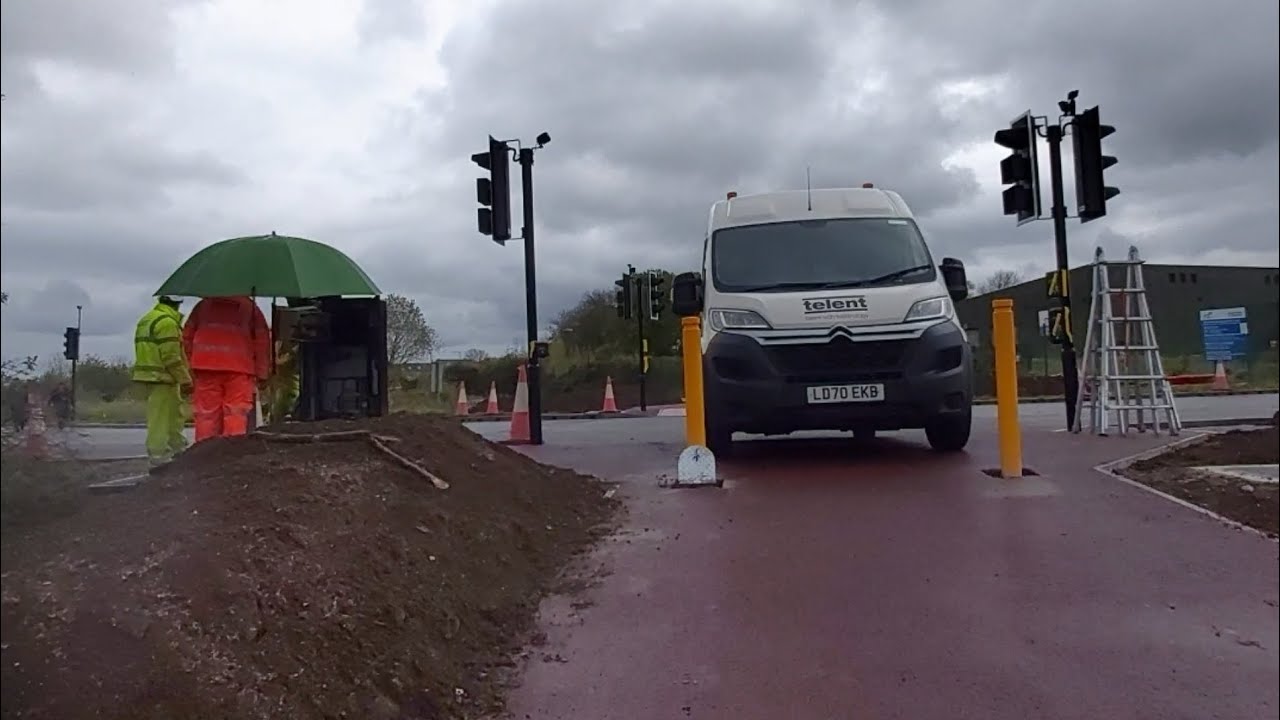 Ride Along New Redway from Bletchley Collage to Newton Leys Asda.22 ...