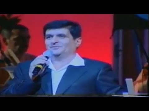 Baloğlan Əşrəfov - Ay qız kimin qızısan? və Yeri yeri (Canlı ifa solo konsert 2004)