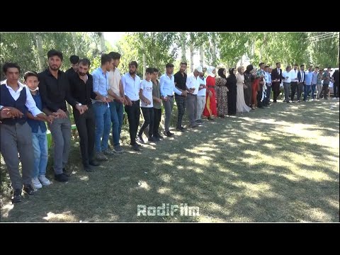 Gündoğdu Köyün'den Harika Bir Köy Düğünü - Coşkulu Halay (Hozan Adnan -Koma Payizava)