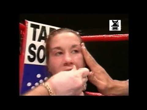 Amanda Graver VS Emma Cavanagh - YouTube