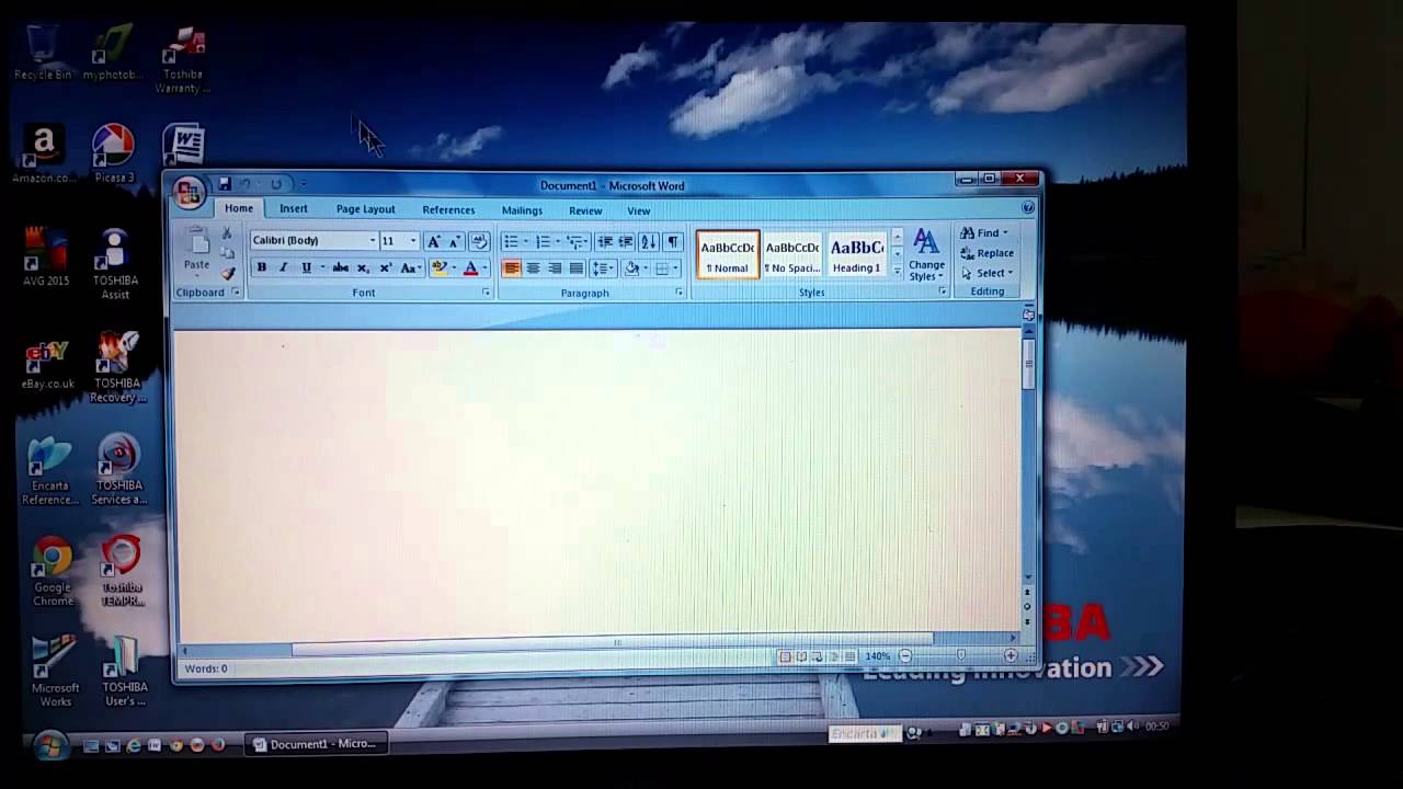 2007-2008 Time Capsule Laptop Hands On - YouTube