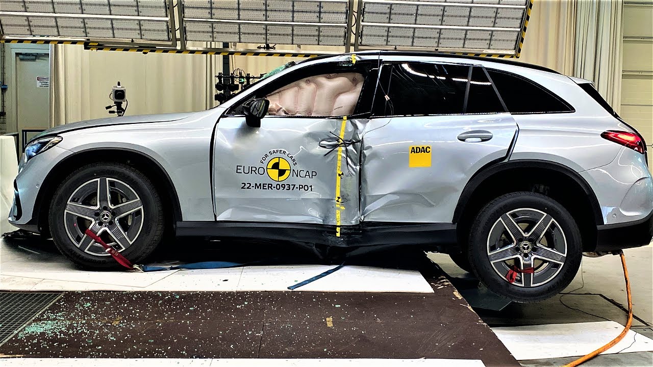 CRASH Test New Mercedes GLC 2023 - EuroNcap ⭐️⭐️⭐️⭐️⭐️ & SAFETY Systems ...