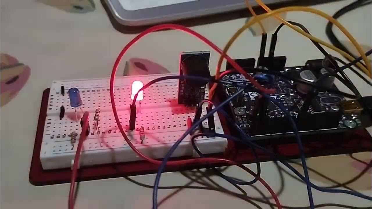 Making a tune with piezo buzzer in Gizduino/Arduino Experiment 4-Del Rosario and Abando - YouTube