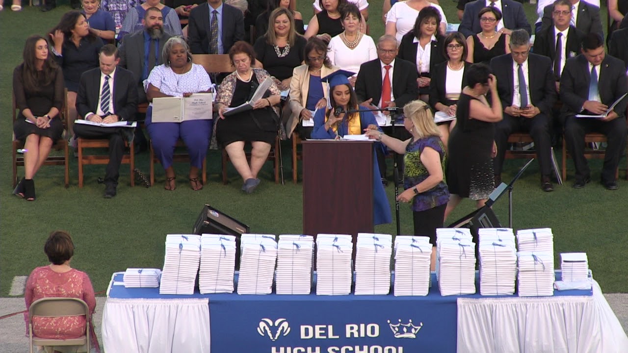 Del Rio High School Commencement 2018 - YouTube